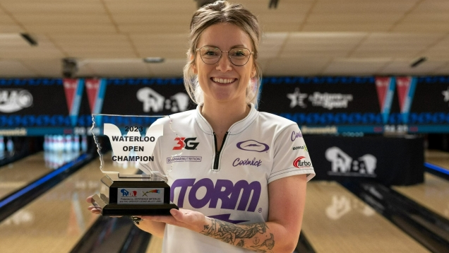 Professional Women's Bowling Association | Zavjalova runs stepladder to ...